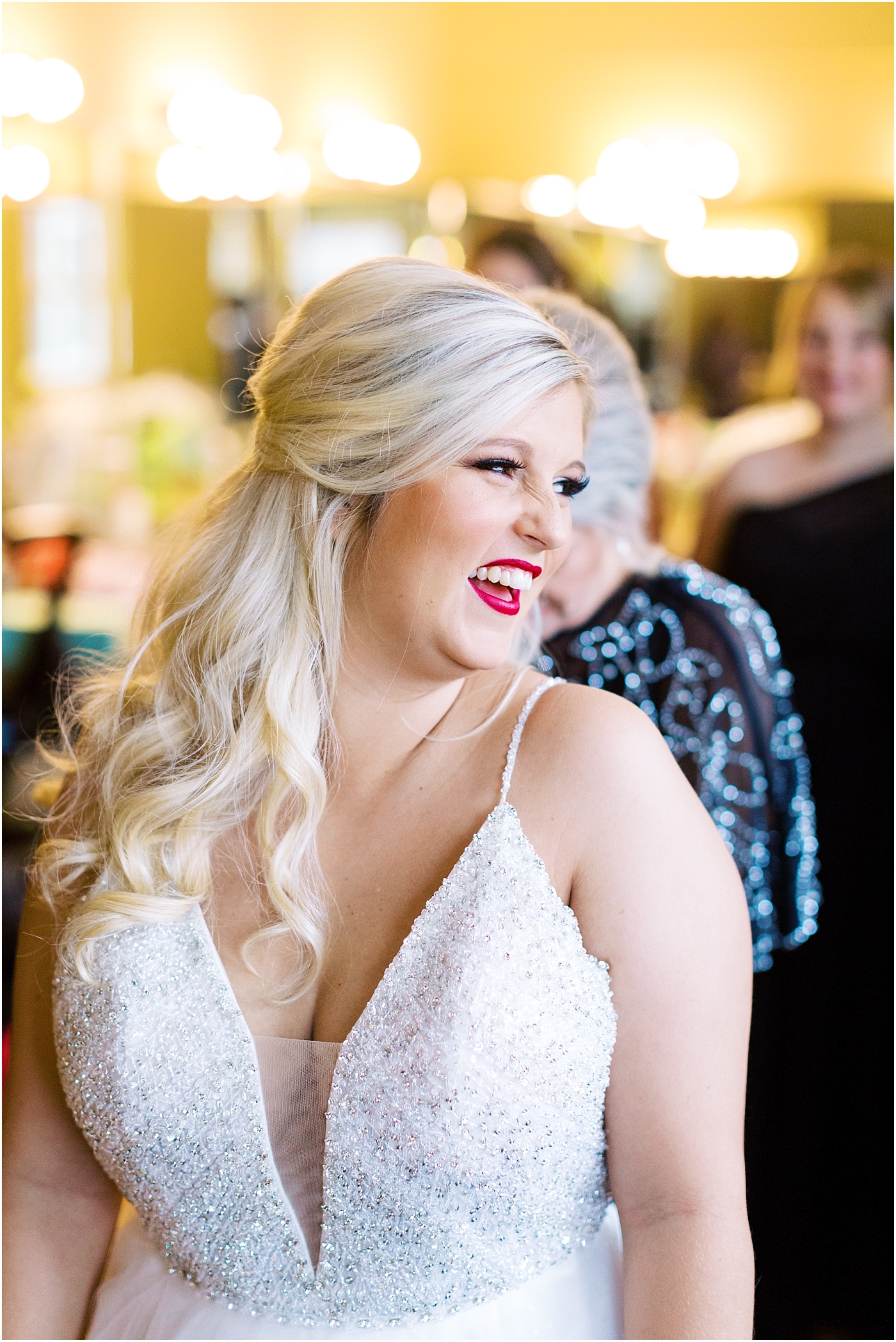 DESTINY + AUSTIN || CHRISTMAS WEDDING AT THE BARN AT BROADSLAB ...