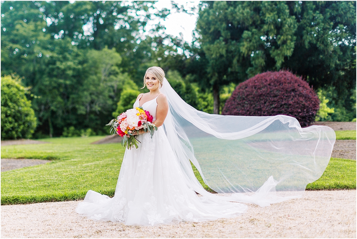 KATHRYN || LINBROOK HERITAGE ESTATE BRIDAL SESSION || TRINITY, NORTH ...