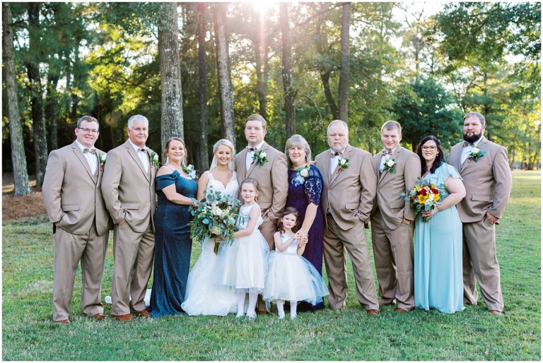 MADELYN + BRANDON || POWELL HOME AND BARN AT COMEBACK FARMS WEDDING ...
