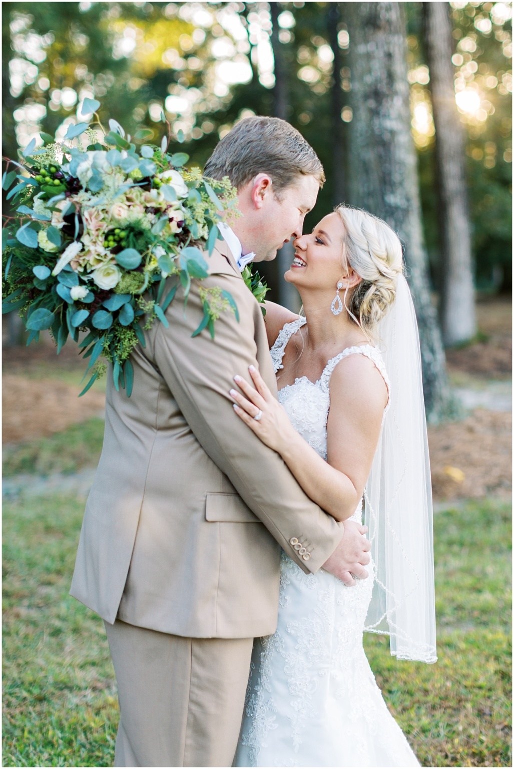MADELYN + BRANDON || POWELL HOME AND BARN AT COMEBACK FARMS WEDDING ...