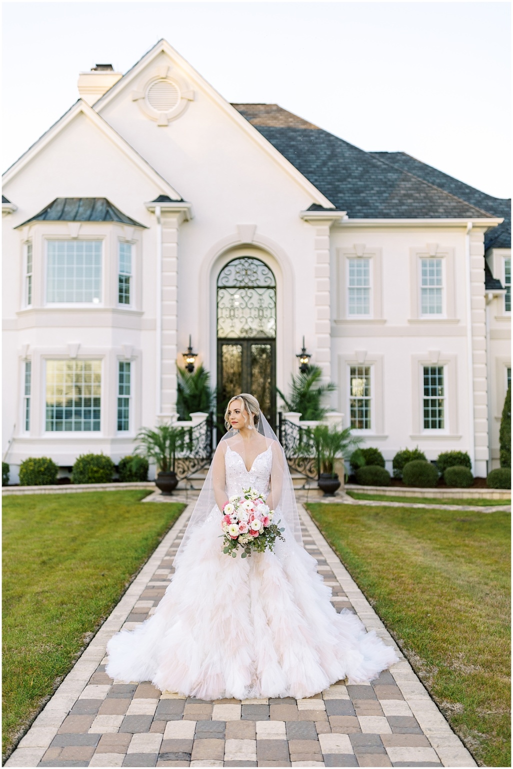 Brenna || Bridal Session at The Jones House || Princeton, North ...